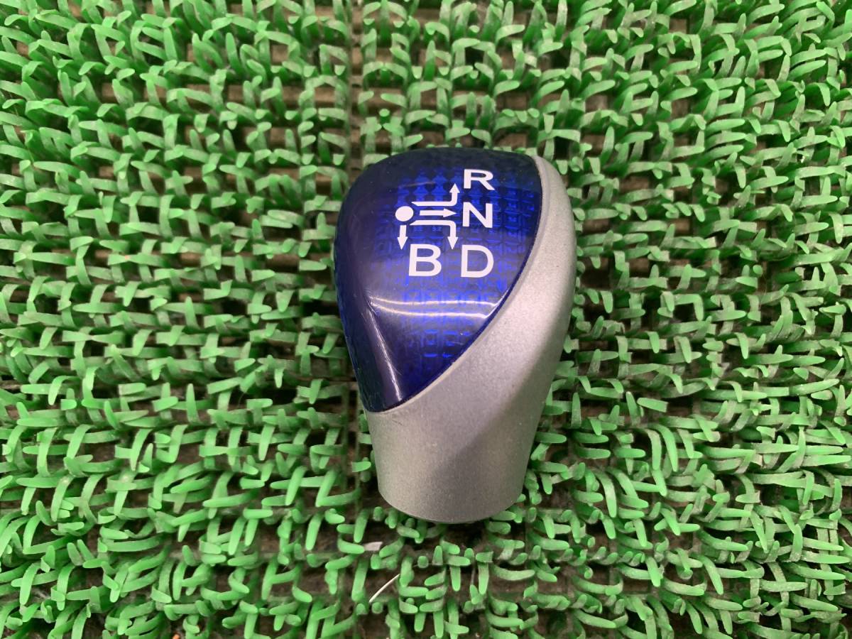 Yahoo!オークション - 即決値段 動作OK M8-4 トヨタ プリウス ZVW30 ...