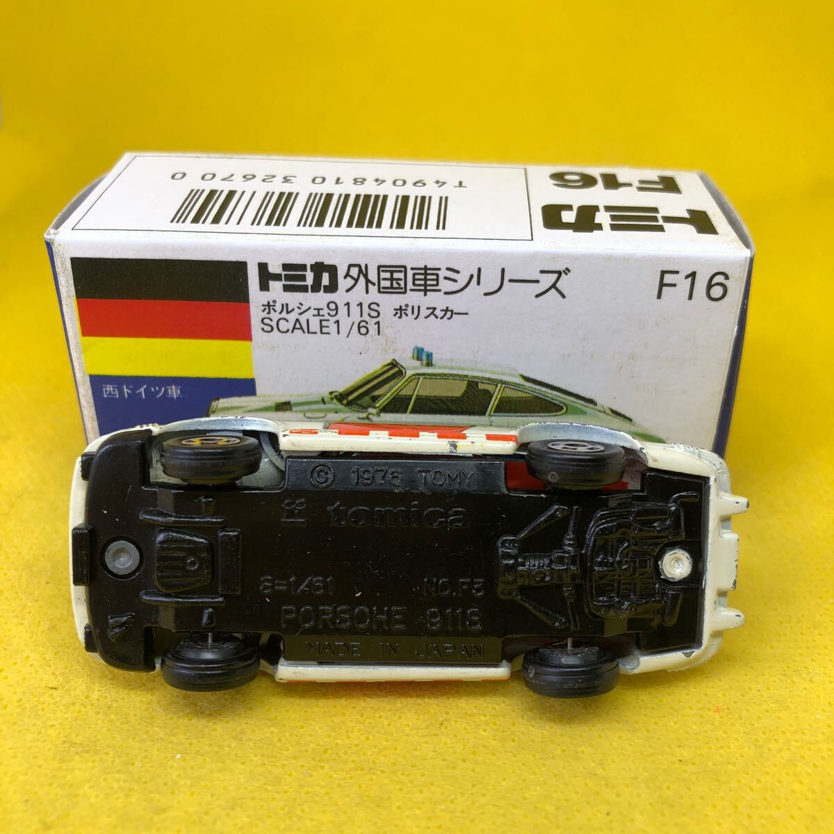 Yahoo!オークション - トミカ 日本製 青箱 F16 ポルシェ 911S ポリスカ...
