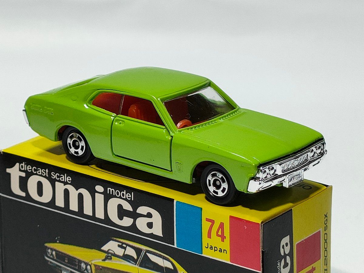 黒箱トミカ 74 日産ローレル2000SGX 美品 日本製 デッドストック 黒箱トミカ 74 日産ローレル2000SGX 美品 日本製 デッドストック
