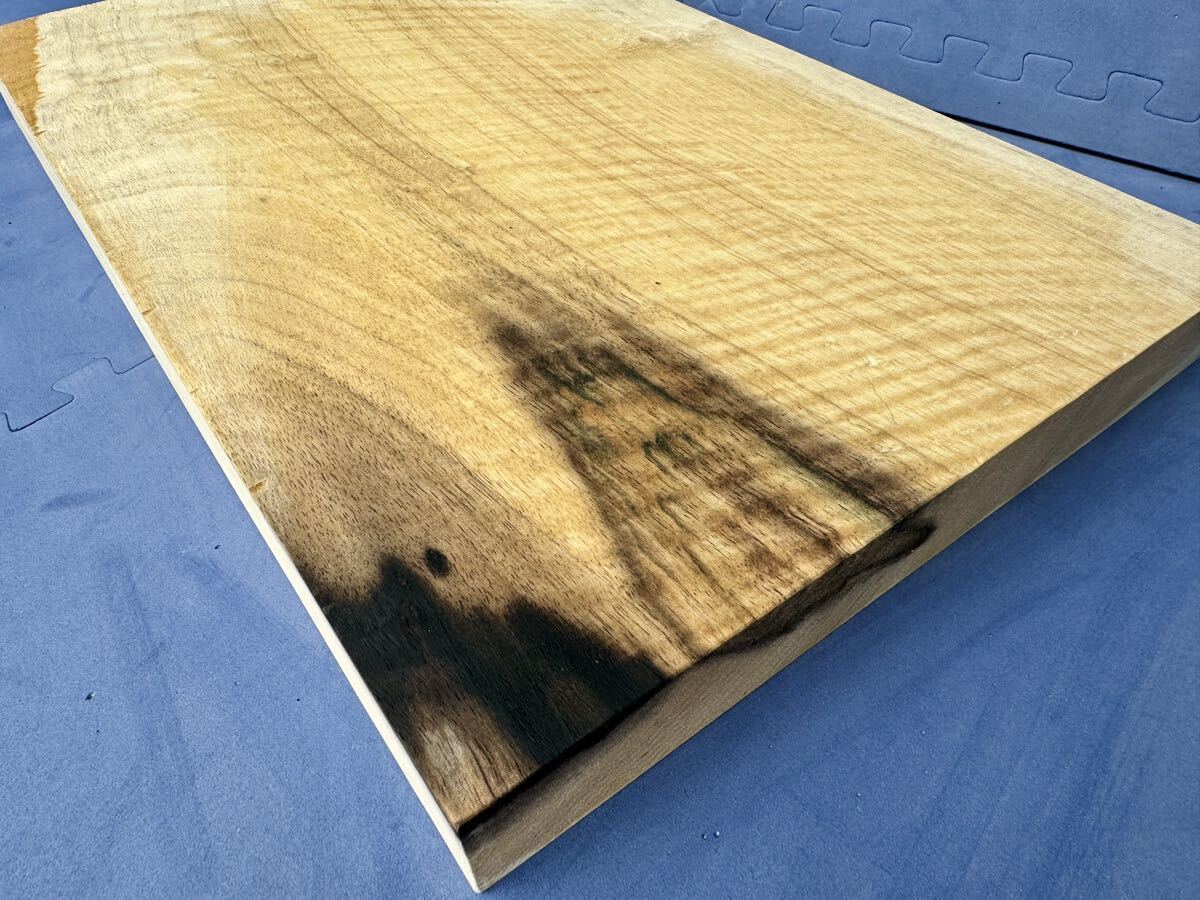 Yahoo!オークション - 黒柿 柿縮み杢 銘木 端材 木材 1850g