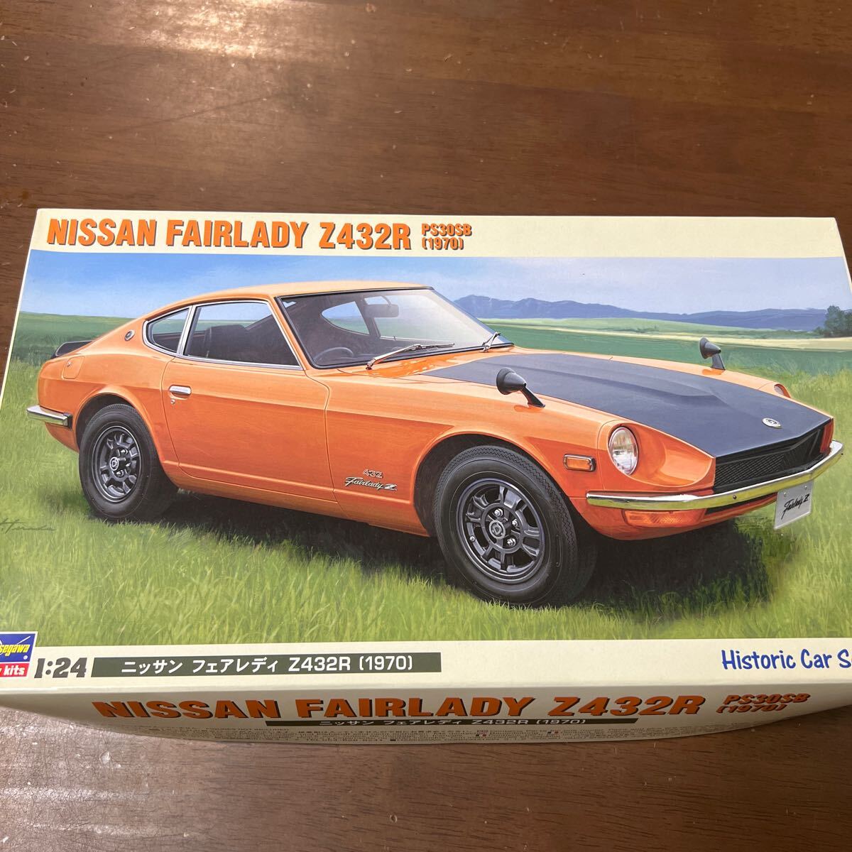 Yahoo!オークション - 216 ハセガワ 1/24スケール ニッサン フェアレデ...