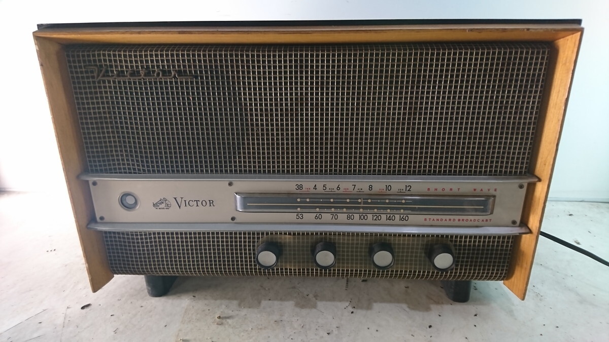 Yahoo!オークション - a4-091 真空管2バンドラジオ VICTOR 6A-2602 昭...