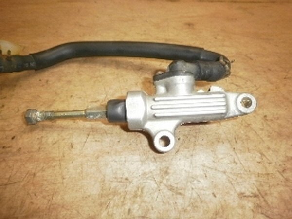 Yahoo!オークション - KI7826 R-1Z250 フロントマスターシリンダー 3XC...