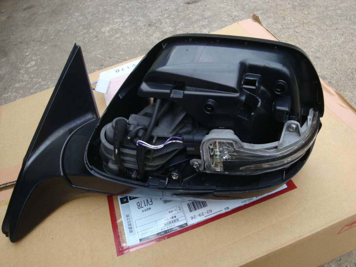 Yahoo!オークション - ヴェゼル ハイブリッド RU3/RU4 左 ドア ミラー
