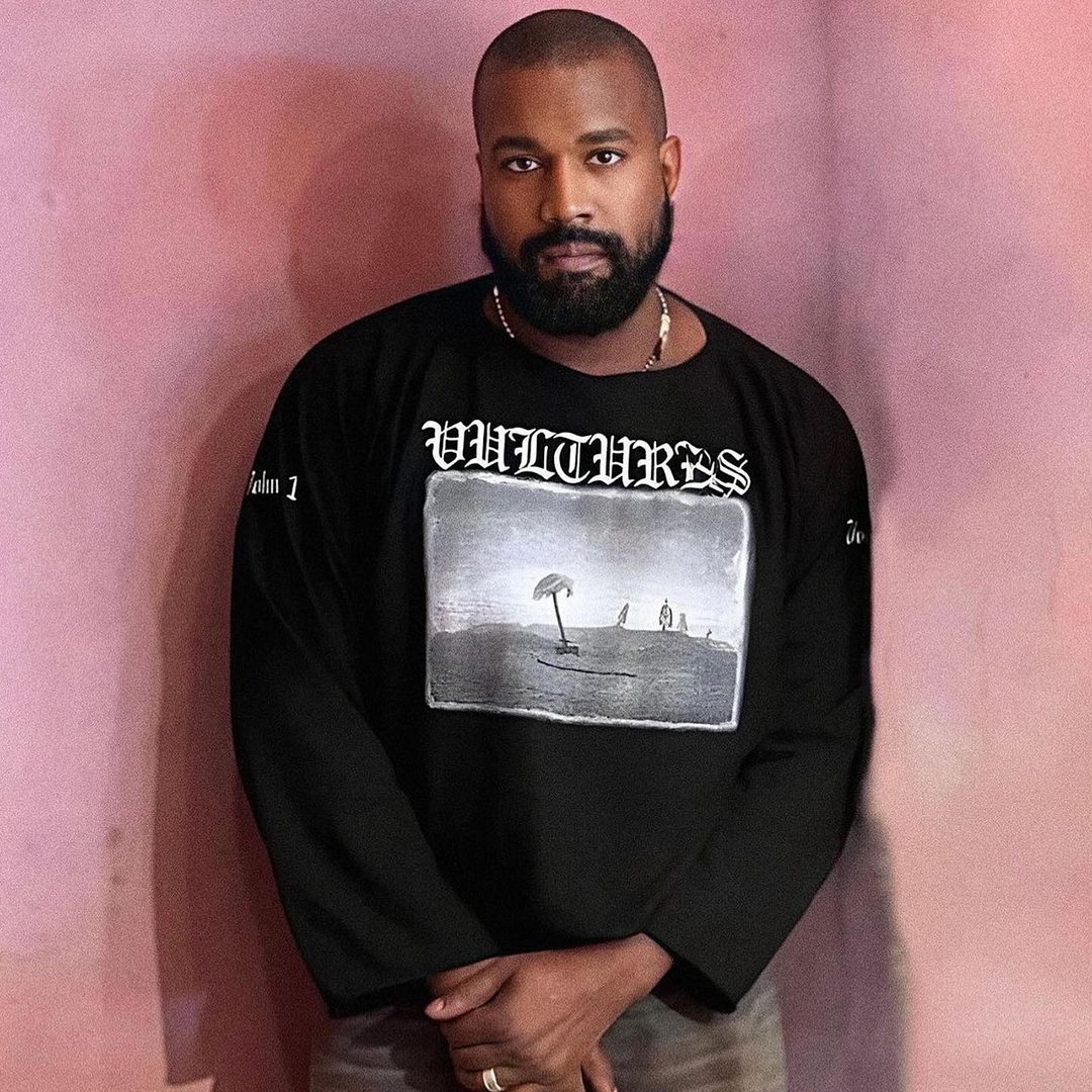 YEEZY VULTURES LONG TEE ロンT カニエ GAP サイズ3 Ye YEEZY YEEZY VULTURES LONG TEE ロンT カニエ GAP サイズ3 Ye YEEZY