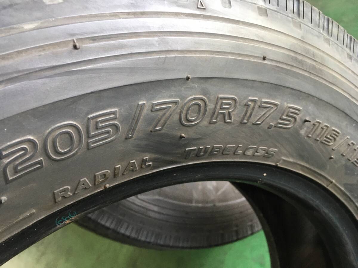 Yahoo!オークション - s387-4-4 205/70R17.5 中古4本 トーヨー M134 20...