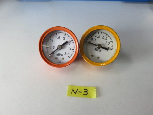 Yahoo!オークション - 3.5Mpa+1.5Mpa 高圧と常圧 普通圧 圧力計 1/8 40...