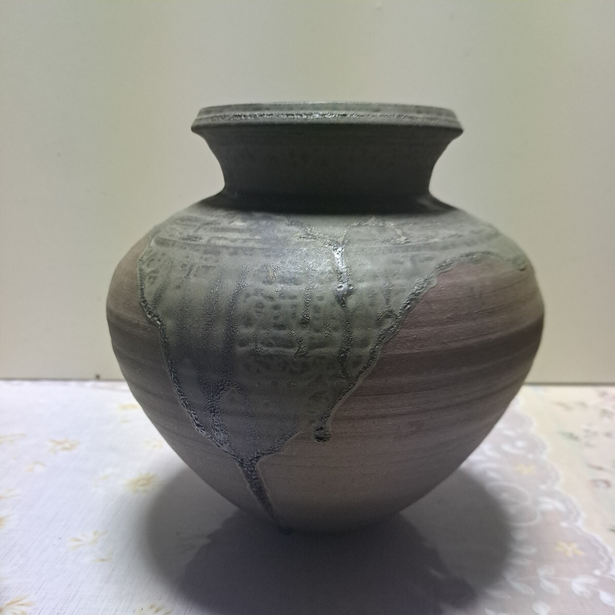 504309 金重陶陽 作 備前焼花入(金重道明識箱)茶道具・花瓶 504309 金重陶陽 作 備前焼花入(金重道明識箱)茶道具・花瓶