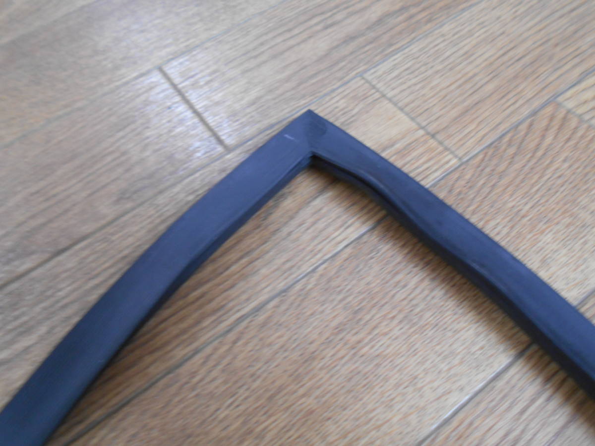 Yahoo!オークション - フェアレディ トランク ウェザーストリップ SR31...