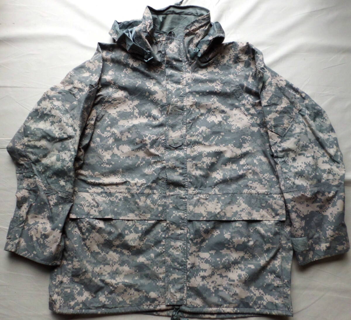 Yahoo!オークション - 米軍UCP/ACU/ECWCSパーカー訳ありLR