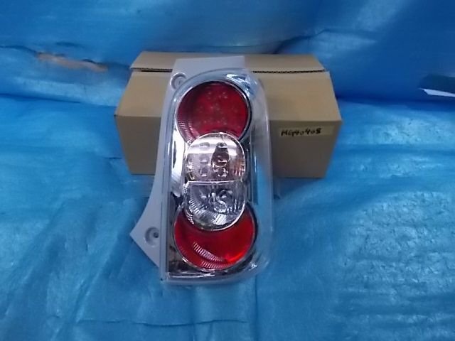 Yahoo!オークション - 未使用品 ミラココア X L675S 右 テールランプ ...