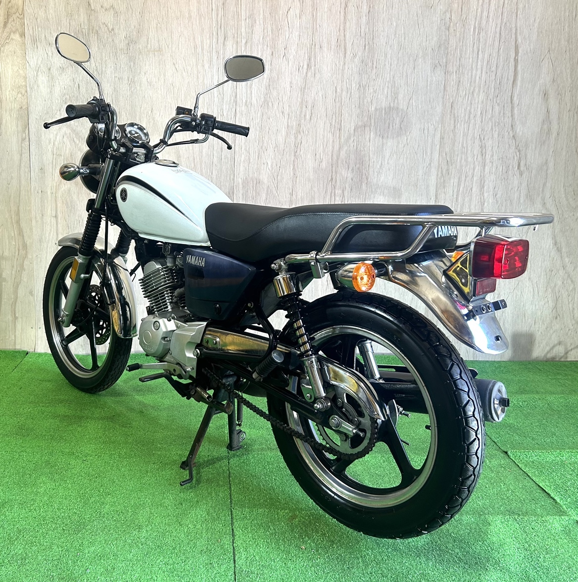 Yahoo!オークション - ヤマハ YB125SP 外装美車 希少車 早い者勝ち PC...