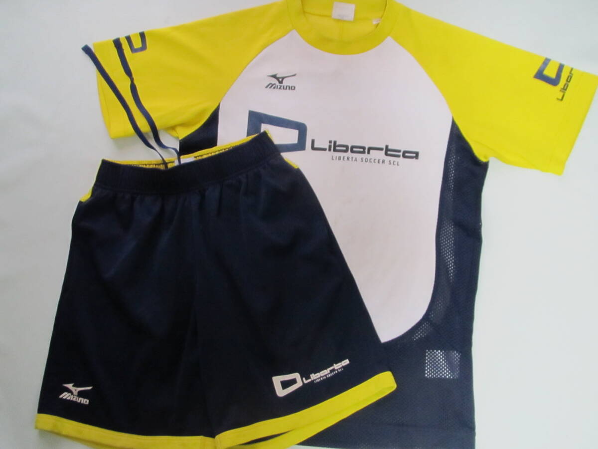 7 Mizuno ミズノ Liberta リベルタ サッカースクール 半袖 ユニフォーム ハーフパンツ 上下セット Js 120 130cm 黄色 ネイビー 紺新品送料無料のヤフオク落札情報