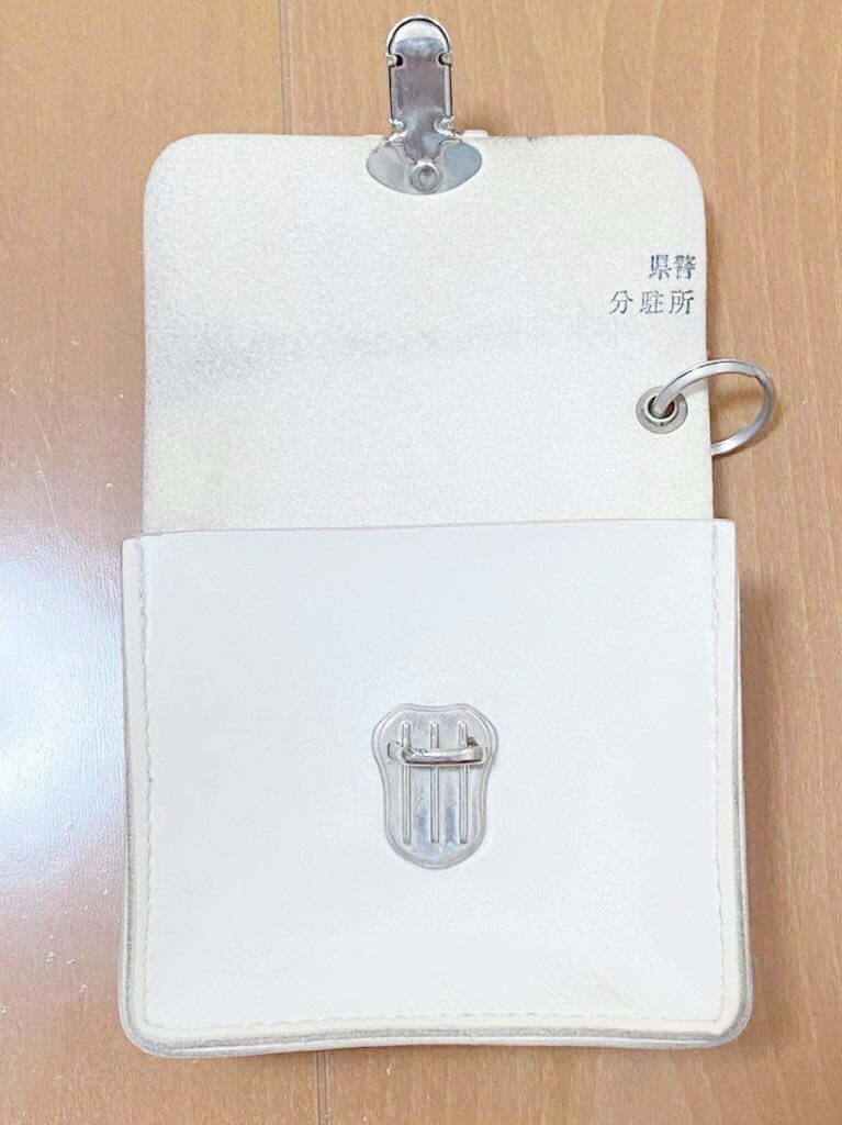 Yahoo!オークション - 白革ポーチ 白バイ