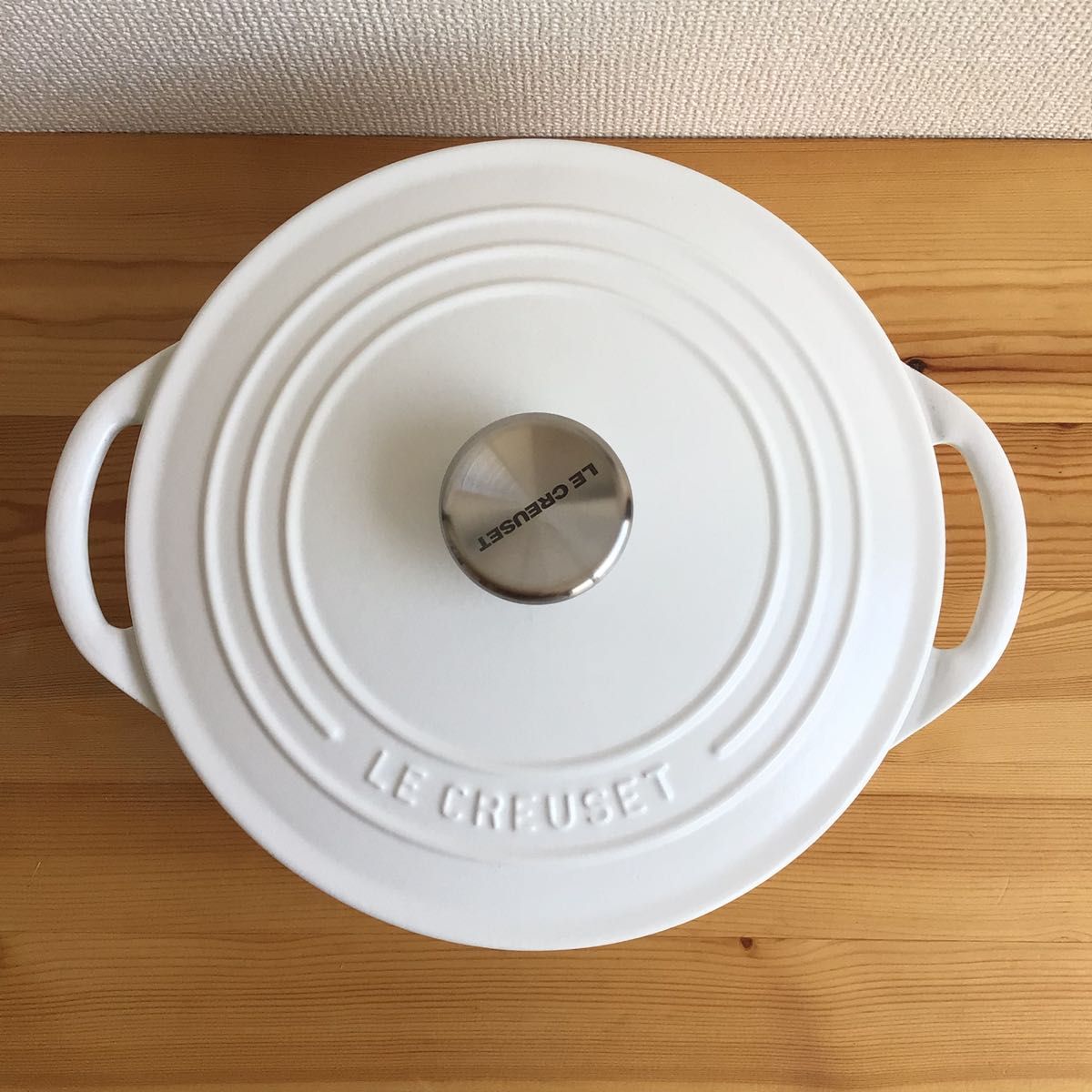 ルクルーゼ ココットビス 22cm コットン 両手鍋 ホーロー鍋 未 ルクルーゼ ココットビス 22cm コットン 両手鍋 ホーロー鍋 未