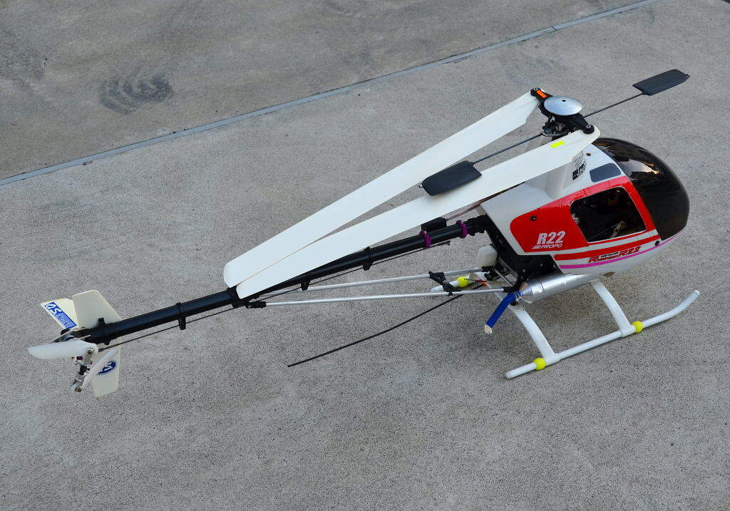 Yahoo!オークション - お引取り限定 JR・ヘリコプター・R22-ロビ...