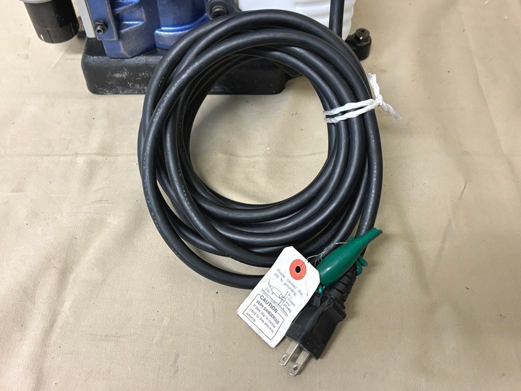 良品 日東工業 アトラエース AW-3500 磁気ボール盤 穴あけ 施工 加工 電動工具 100V(ボール盤)｜売買されたオークション情報、yahooの商品情報をアーカイブ公開 ...