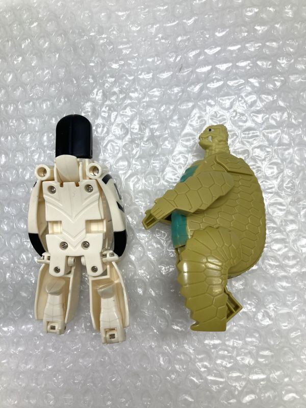 Yahoo!オークション - 51【P866】 並品 ウルトラエッグ まとめ カイザ...