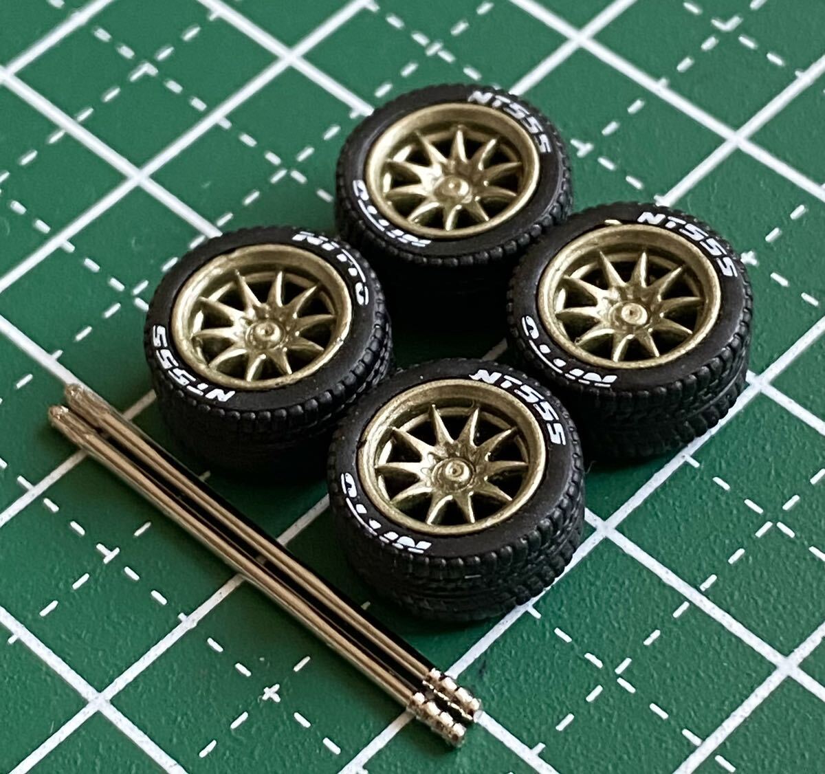 Yahoo!オークション - カスタムホイール タイヤ カスタムパーツ 1/64 1...