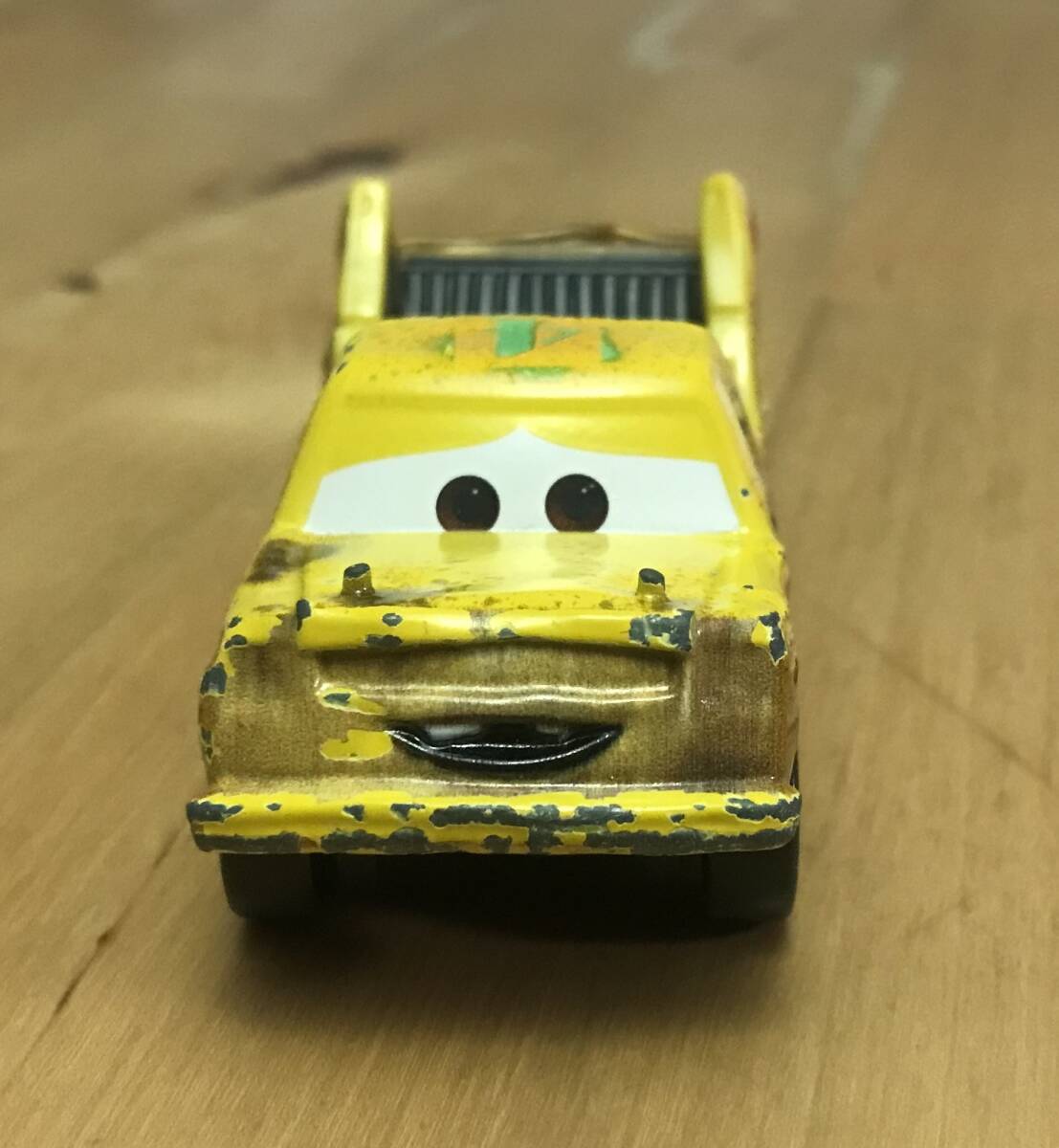 カーズ マテル ミニカー TACO 4番 タコ クレイジーエイト 泥んこ カーズ マテル ミニカー TACO 4番 タコ クレイジーエイト 泥んこ