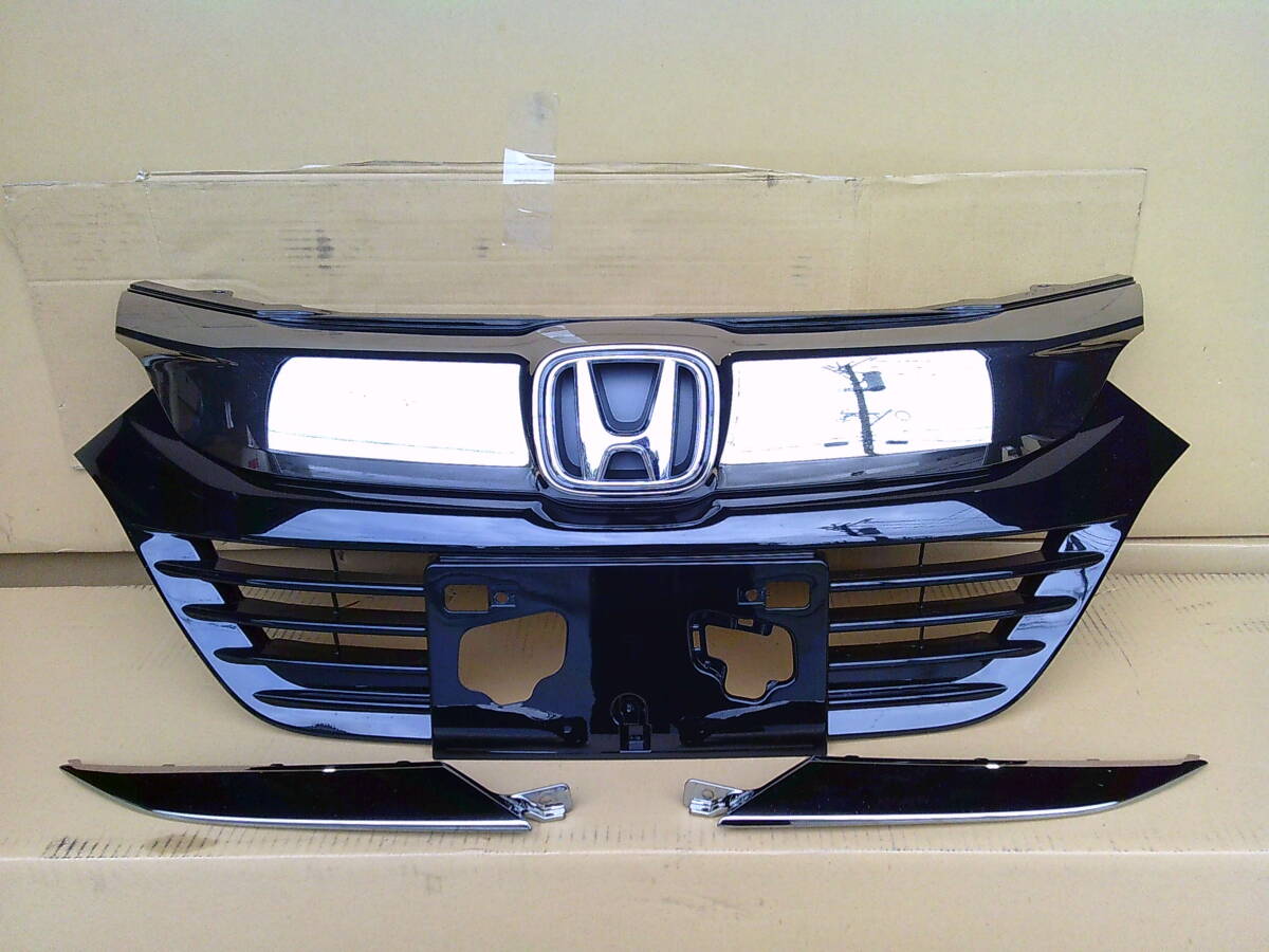 Yahoo!オークション - ヴェゼル RU1/RU2/RU3/RU4 後期 フロントグリル ...