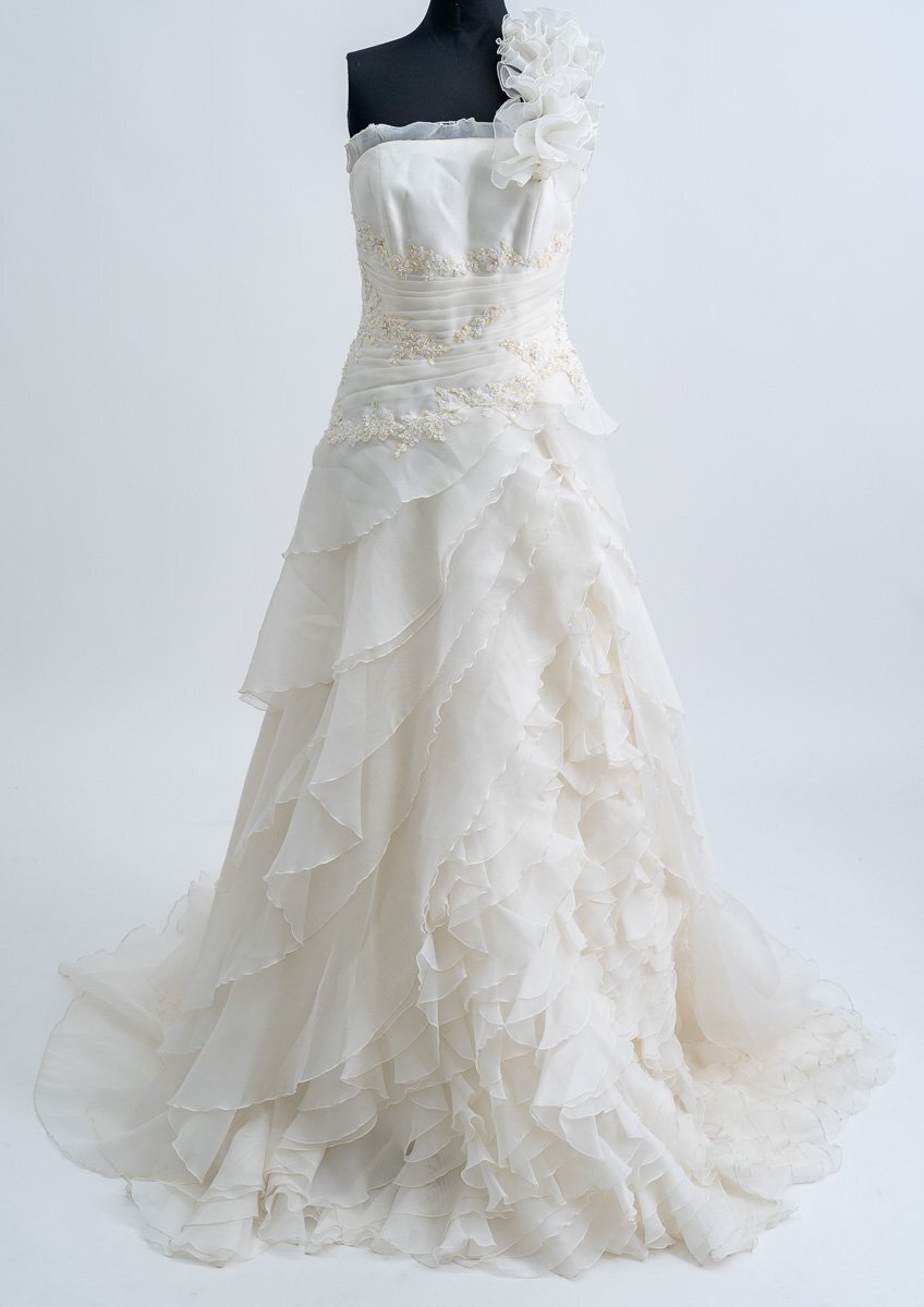 Yahoo!オークション - p9655 中古 ウェディングドレス 9T