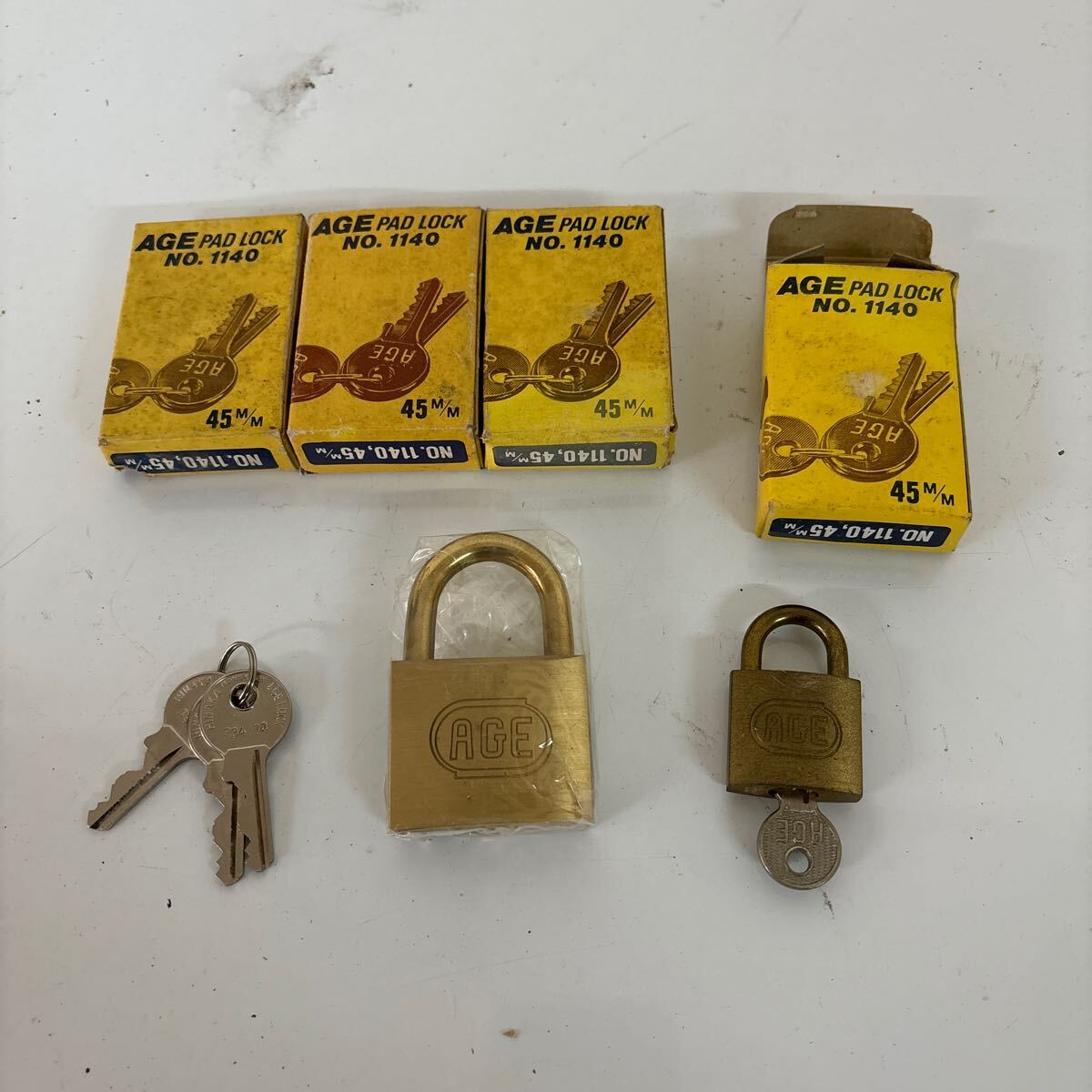 Yahoo!オークション - AGE パッドロック NO.1140 45mm