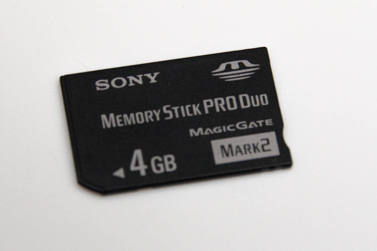 Yahoo!オークション - 4GB SONY メモリースティック MEMORY STICK PRO ...
