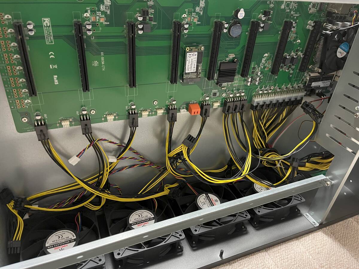 マイニングリグ マイニングマシン一式/8GPU/2400W電源/128GB M.2 SSD/DDR3L 8GB(中古)のヤフオク落札情報