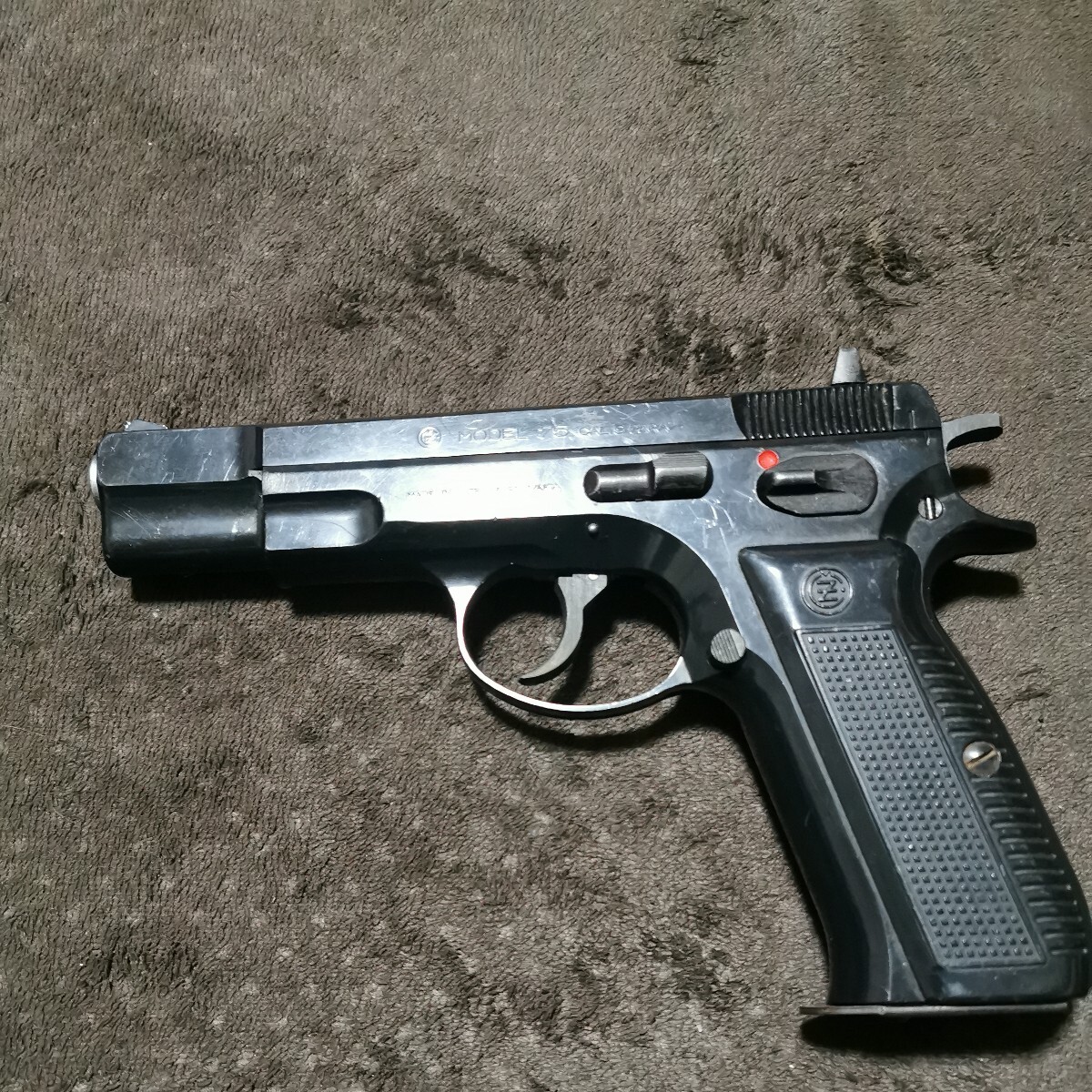 Yahoo!オークション - 【動作確認済】MGC CZ M75 固定ガスガン