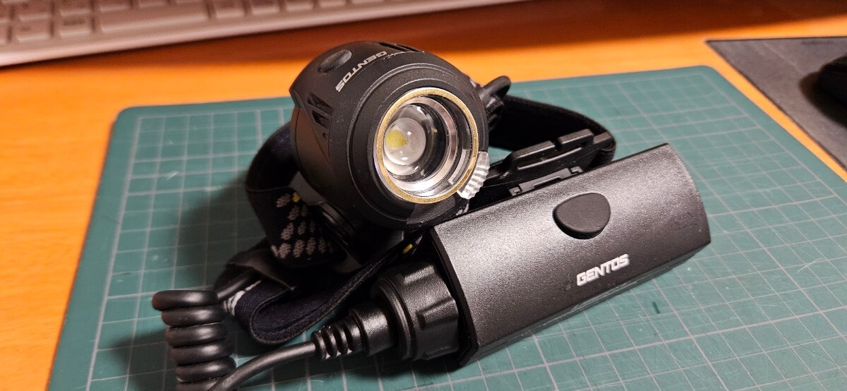 Yahoo!オークション - GENTOS LY-217R 中古品