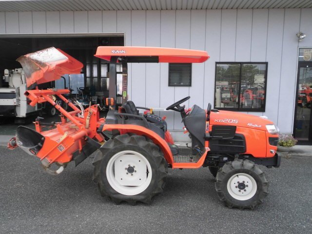 Yahoo!オークション - 兵庫 トラクター クボタ KB205 478時間 20馬力 4...