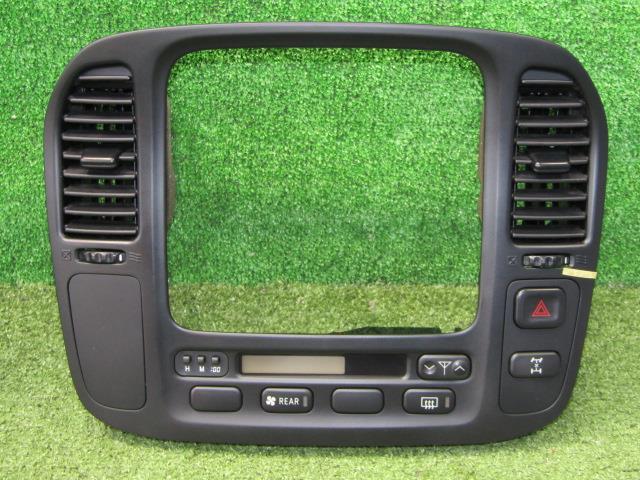 Yahoo オークション ランドクルーザー Uzj100w オーディオパネル 840