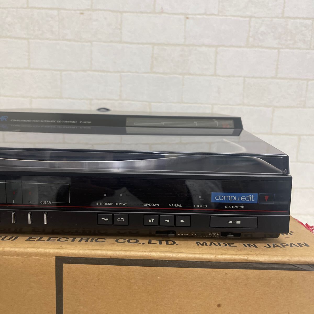 Yahoo!オークション - Y506. 26. Sansui P-M700 リニアアームクォーツD...