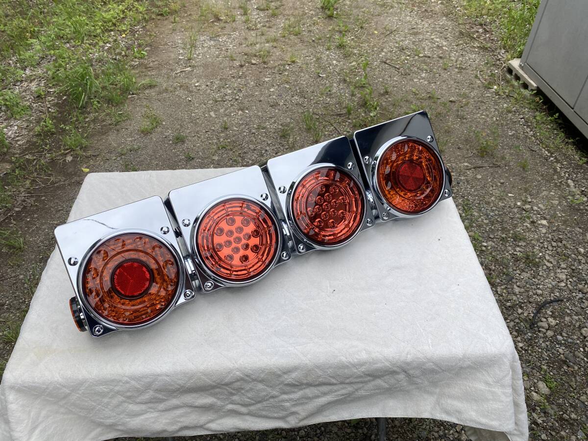 ICL 丸LED 2連テールランプ いすゞ 未使用品 長期保管品 いすゞ ICL 丸LED 2連テールランプ いすゞ 未使用品 長期保管品 いすゞ