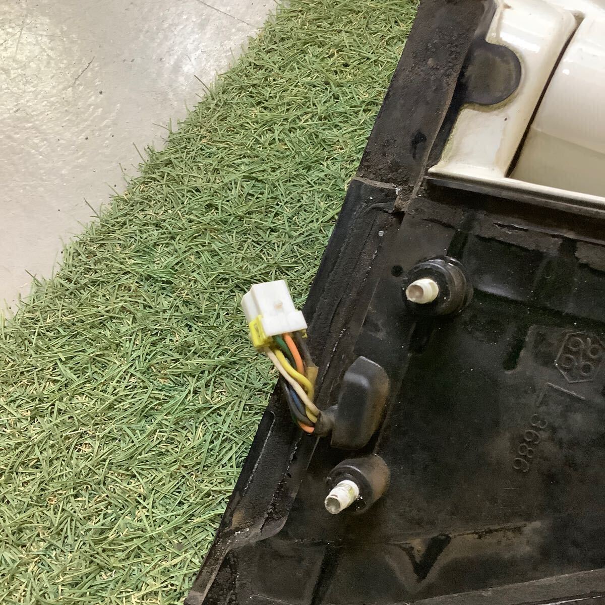 Yahoo!オークション - 三菱 パジェロ V26 V46 純正 ドアミラー 左 ホワ...