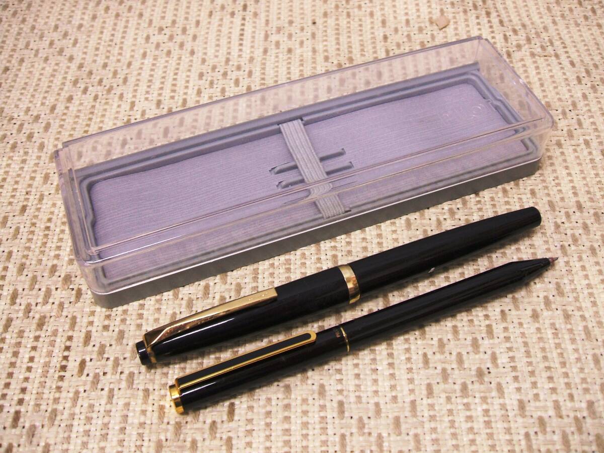 日本代購代標第一品牌【樂淘letao】－PILOT（パイロット）2点セット 万年筆x1 ボールペンx1