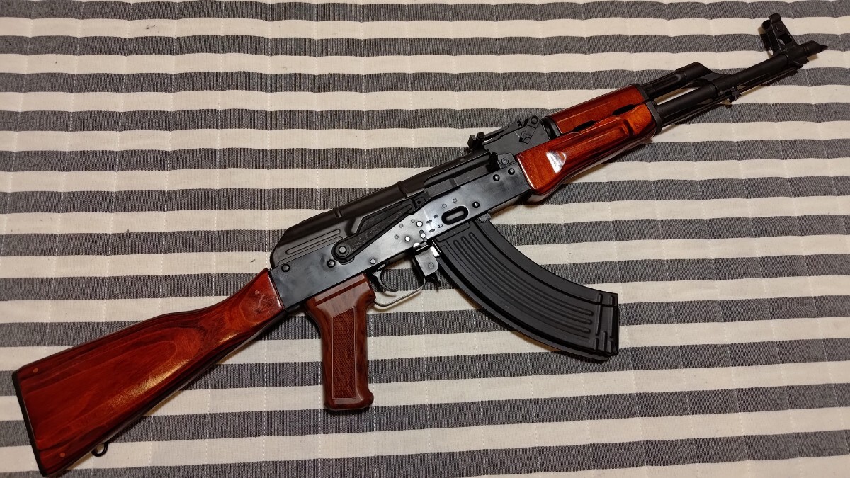 メーカー不明 AKM 電動ガン 難アリ 検 VFC CYMA AK47 ロシア(電動ガン)｜売買されたオークション情報、yahooの商品情報をアーカイブ公開 - オークファン（aucfan.com）