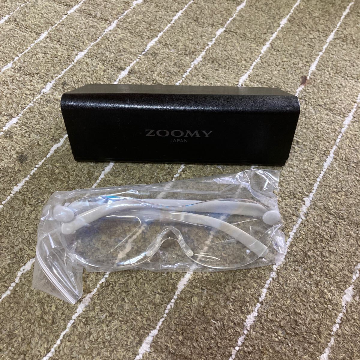 Yahoo!オークション - 未使用品 ZOOMY 拡大鏡 ショップジャパン 虫眼鏡...