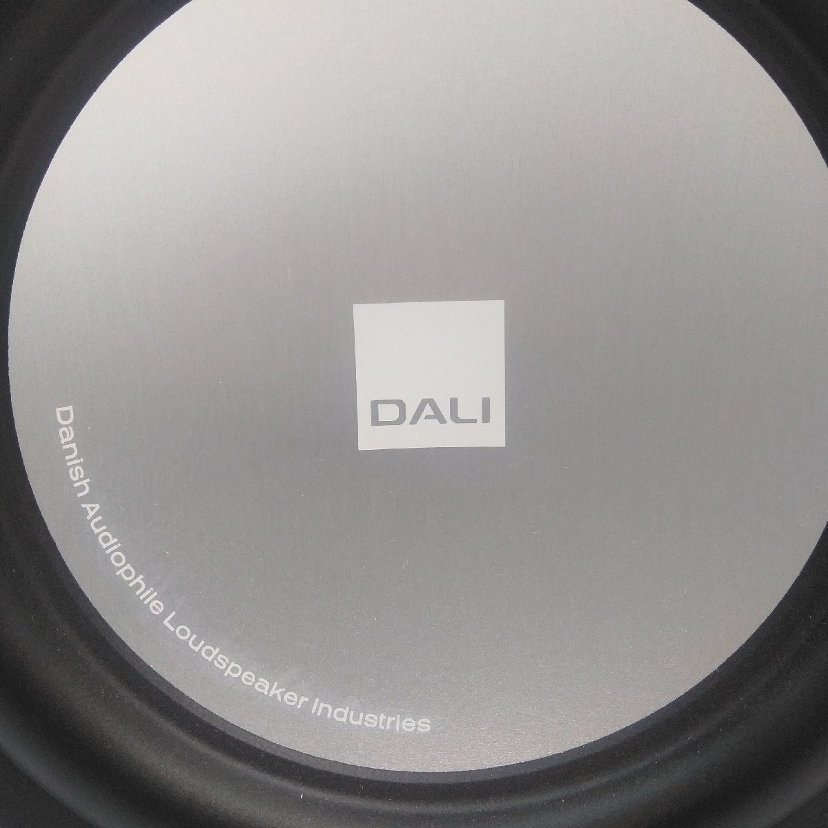 Yahoo オークション 4211 【美品】dali ダリ サブウーハー Sub E 9n