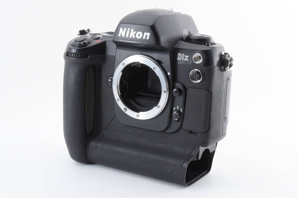 Yahoo!オークション - NIKON D1X ニコン ボディ 586
