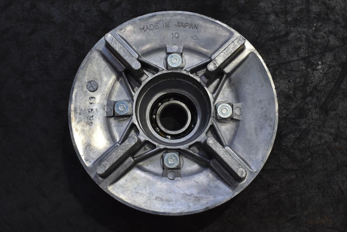 Yahoo!オークション - K859 当時物 純正 400SS スプロケットハブ 0026 ...