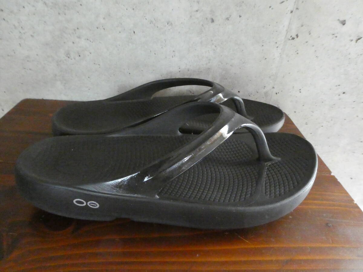 Yahoo!オークション - OOFOS サンダル ブラック EU40(25.5cm)