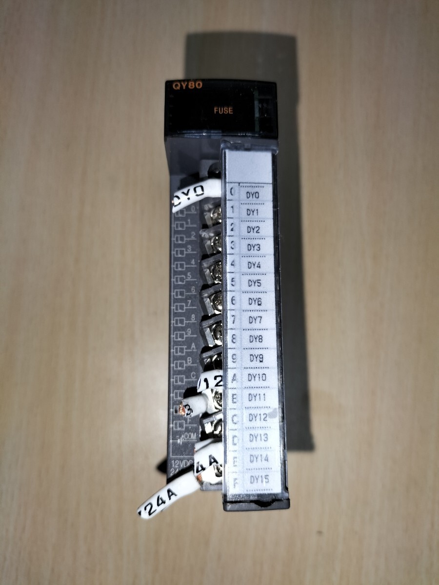 Yahoo!オークション - 【動作保証有】三菱電機 PLC 出力基板 QY80 シー...