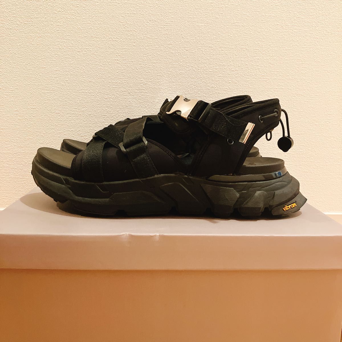 HARE Vibramクロスバックルサンダル|Yahoo!フリマ(旧PayPay HARE Vibramクロスバックルサンダル|Yahoo!フリマ(旧PayPay
