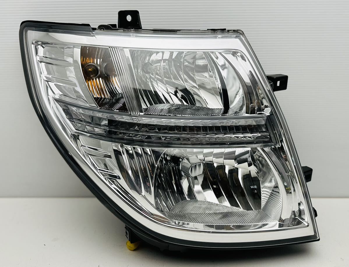 Yahoo!オークション - エルグランド (NE51 E51) 4WD 中期 ヘッドライト...