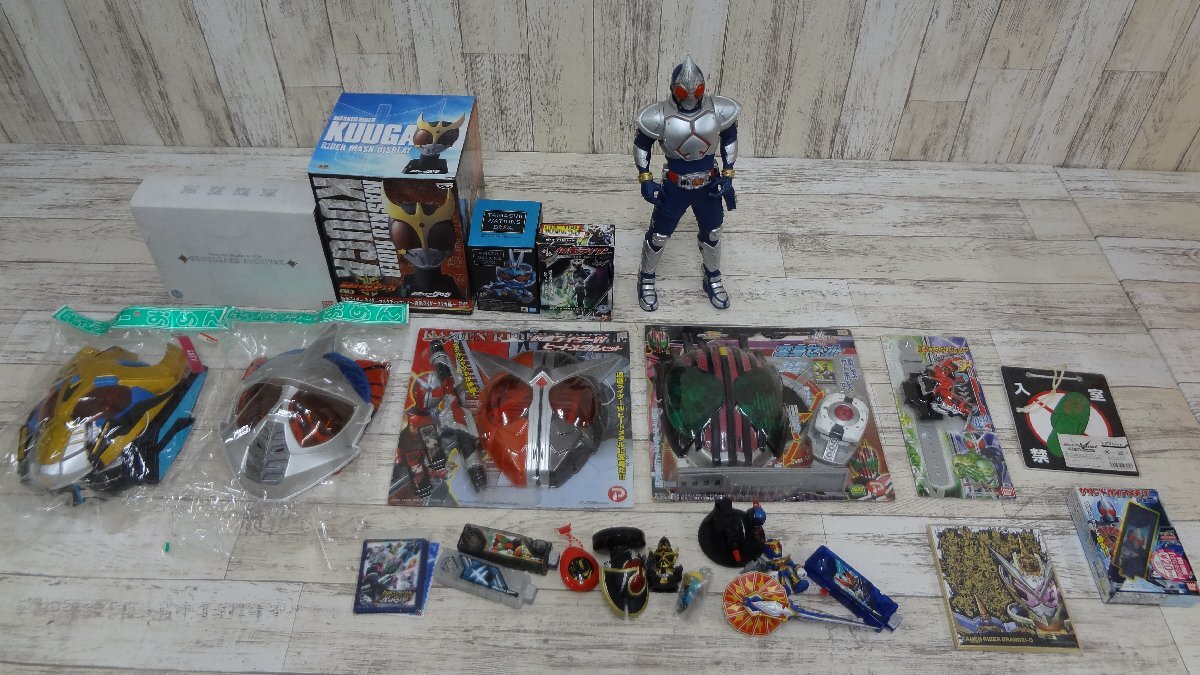 Yahoo!オークション - 067B 仮面ライダーまとめ ラウズカードアーカイ...