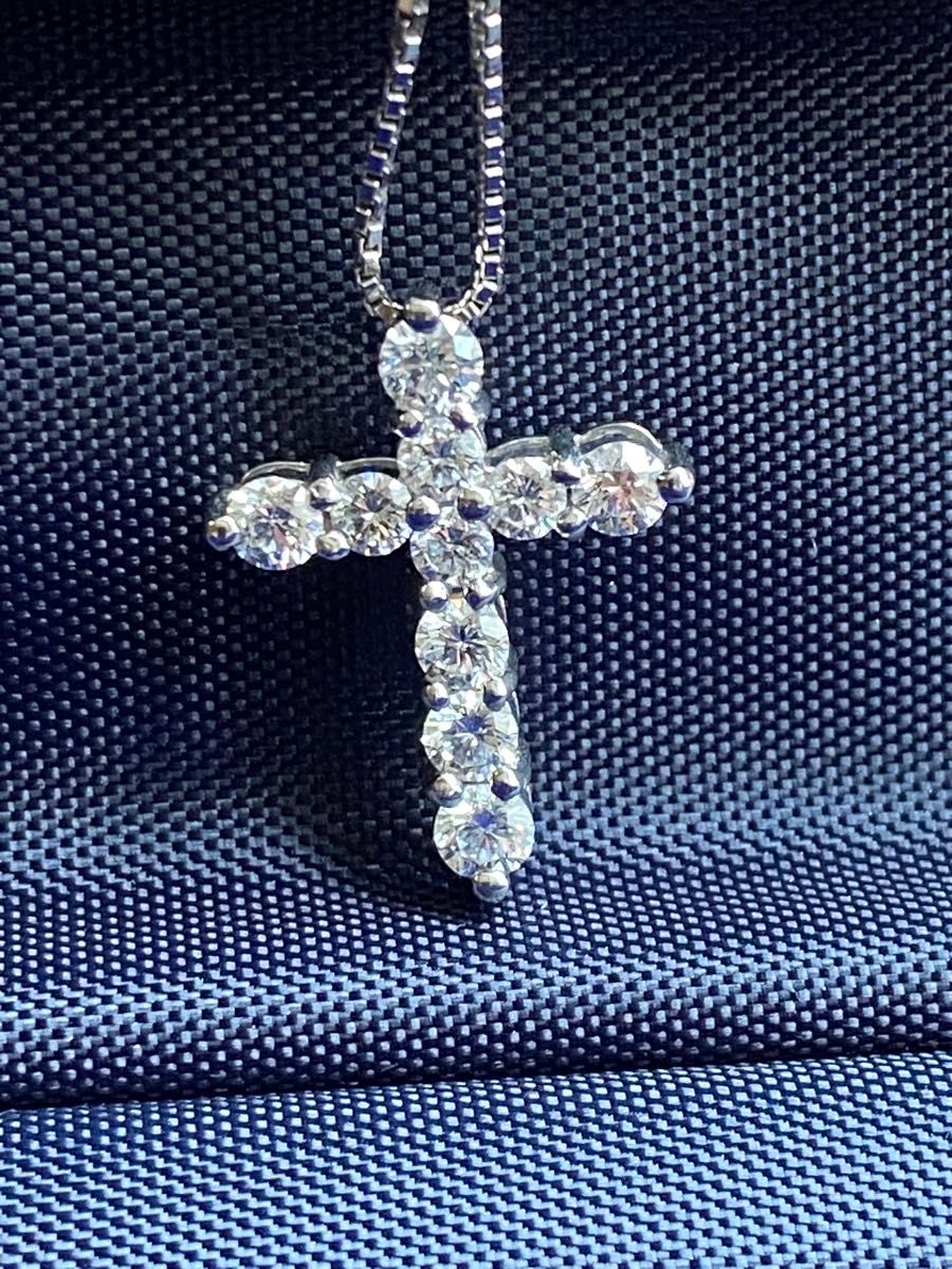 未使用 クロスダイヤモンド プラチナネックレス1ct TSUTSUMI 未使用 クロスダイヤモンド プラチナネックレス1ct TSUTSUMI
