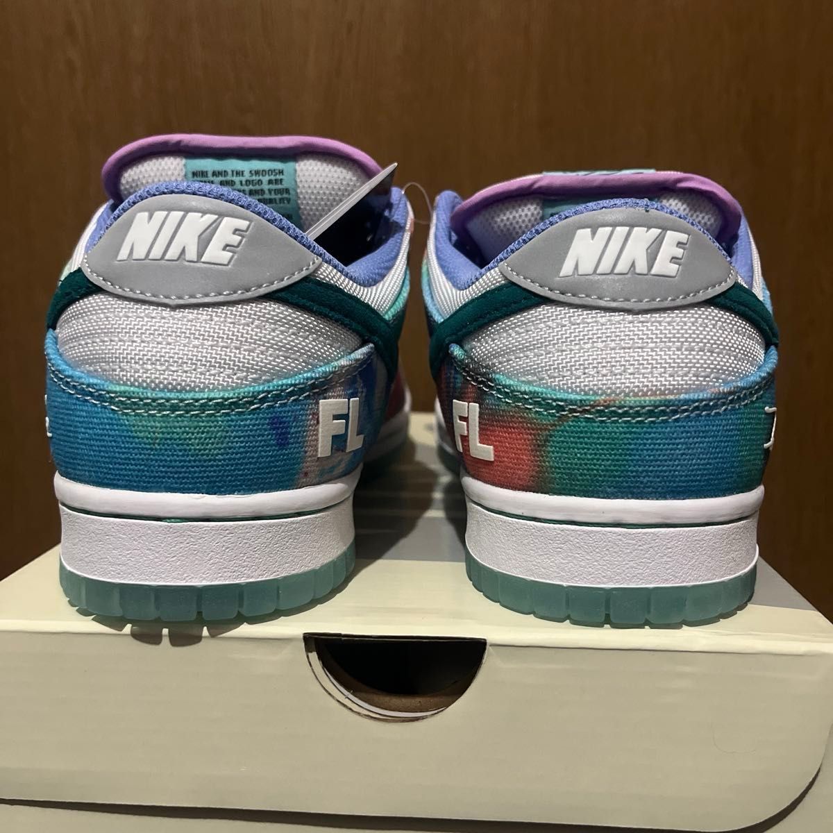 Futura × Nike SB Dunk Low White and Geode Teal フューチュラ Futura × Nike SB Dunk Low White and Geode Teal フューチュラ