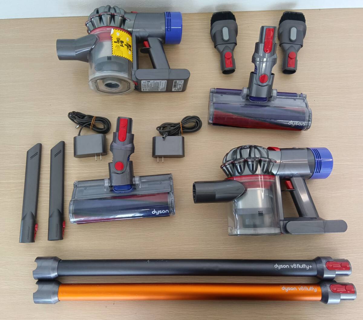 Yahoo!オークション - 【EM896】dyson ダイソン SV10 SV10 2台セット ...